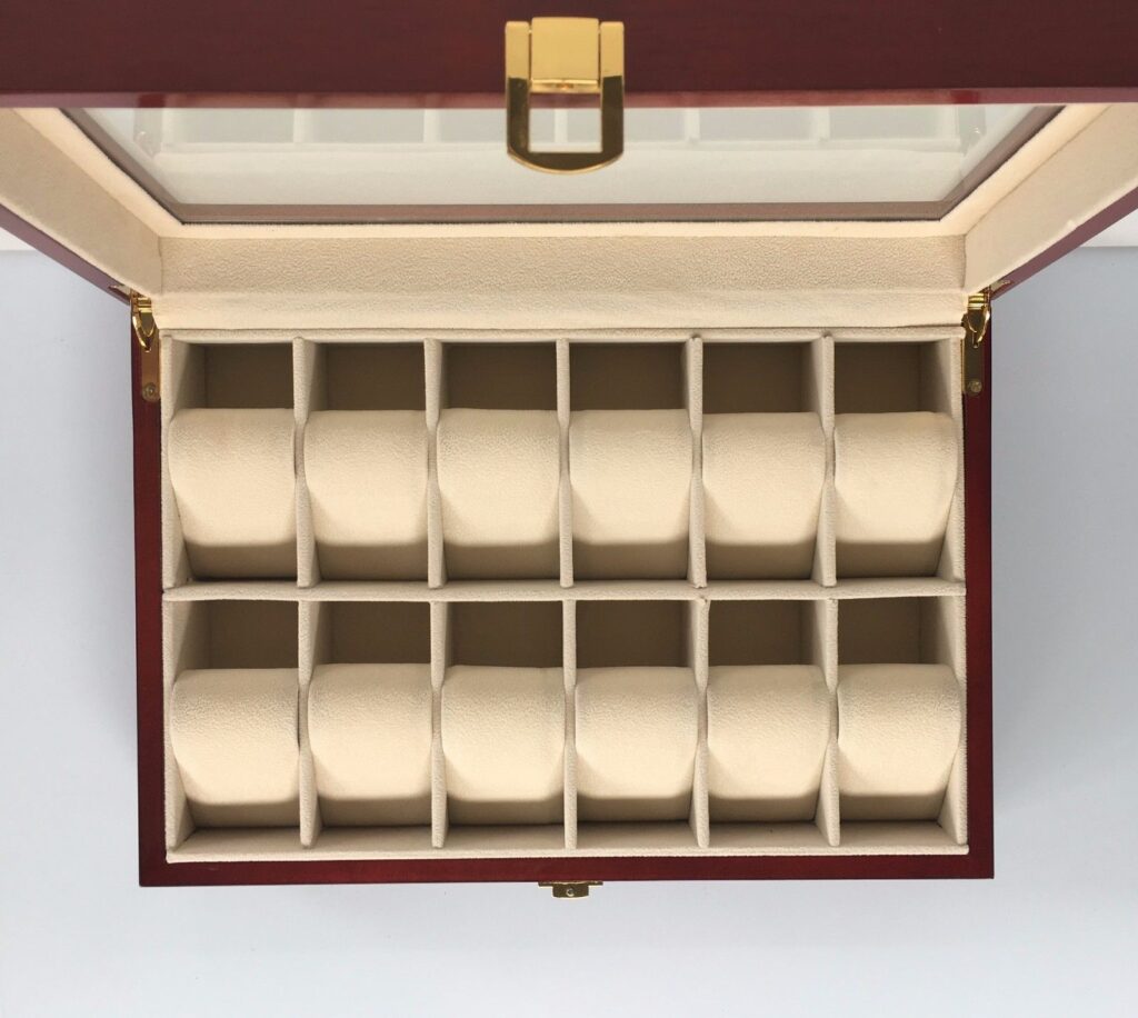 Wooden Glass Top Watch Box in Red or Matte Black – AUSUJO