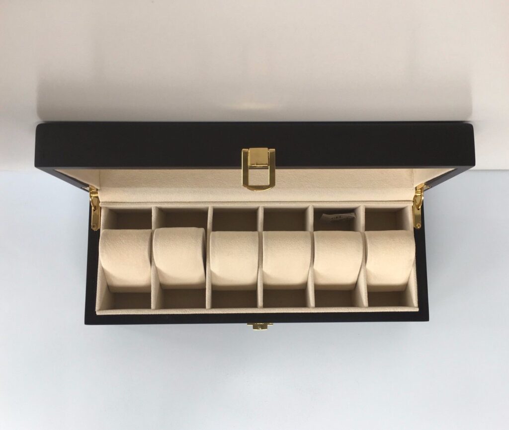 Wooden Glass Top Watch Box in Red or Matte Black – AUSUJO